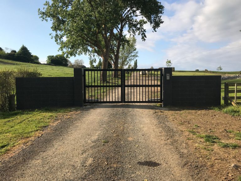 Photo gallery - SmartGates | Electric Automatic Gates